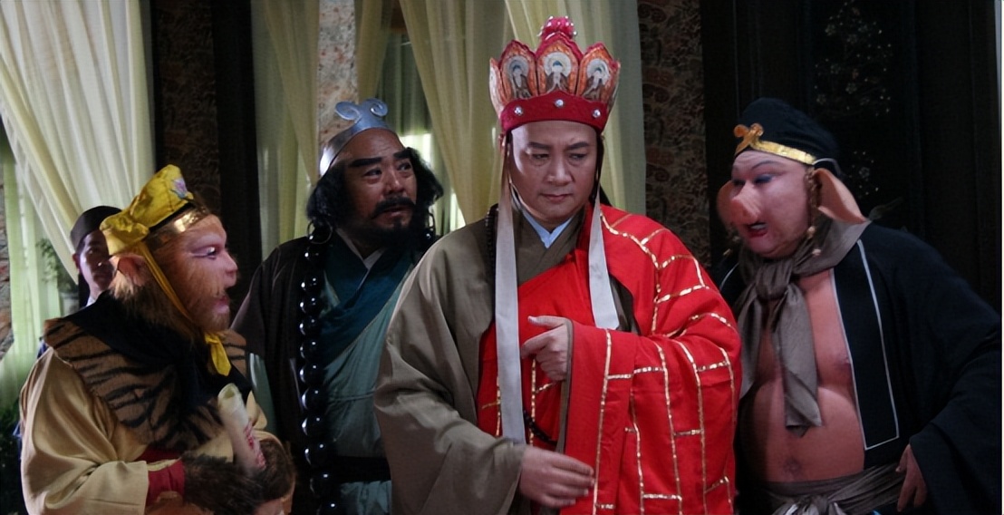 Zhu Bajie was kissed by a Thai singer! Yang Jie's Bone Essence turned ...