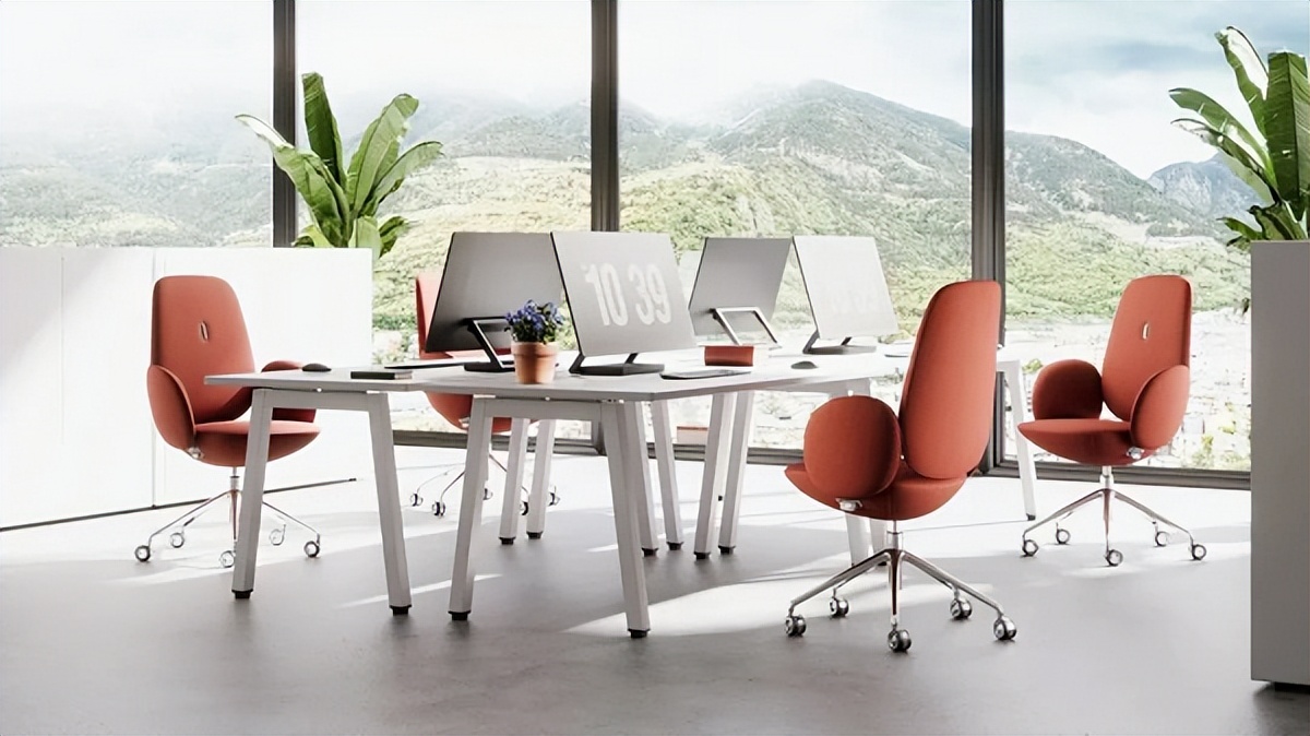 At the moment of glory, Henglin Furniture won five awards including ...