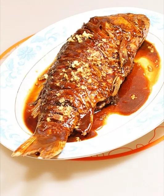 Carp is so delicious. It is a classic signature dish when it comes out ...