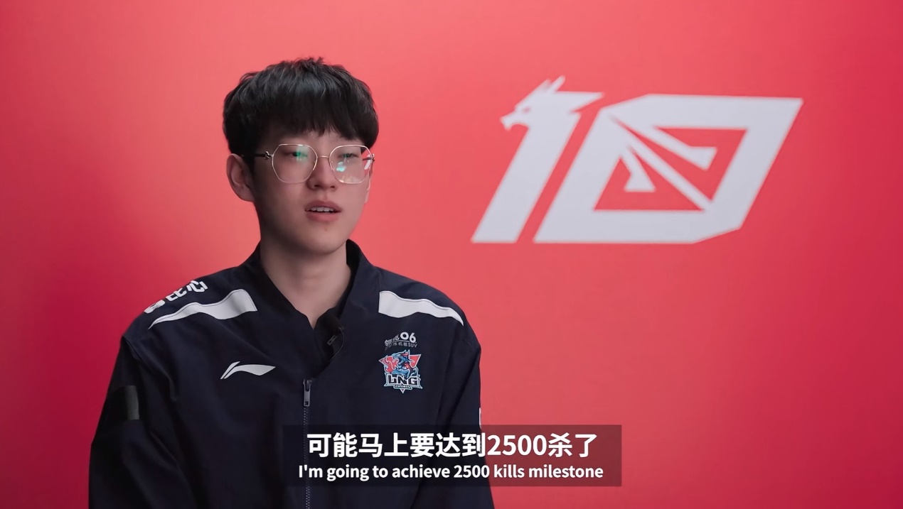 Ruler has four kills in a desperate situation, and Knight completes the ...