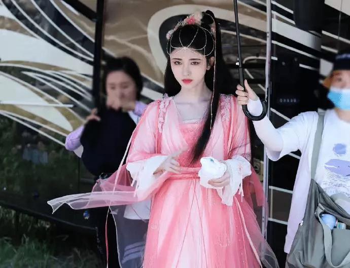 # "Legend of Sword and Fairy 4" starring Ju Jingyi and Chen Zheyuan - iNEWS