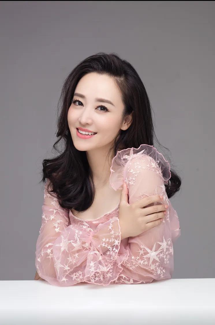 Beautiful singer: Zhou Xuan - iNEWS