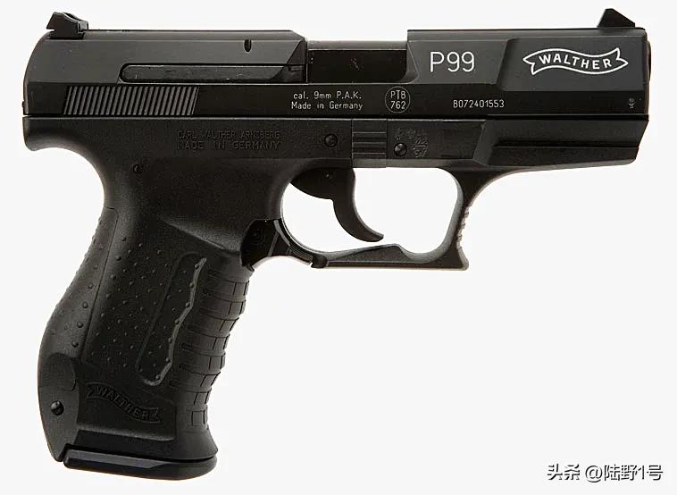 World Light Weapons - Pistols: German Walther P99 semi-automatic pistol ...