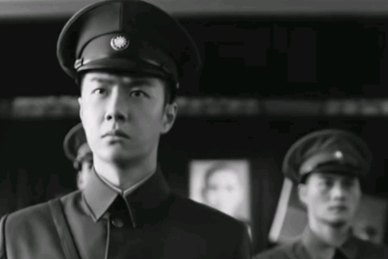 In 1988, Ye Ting's son was awarded lieutenant general, and 14 years ...