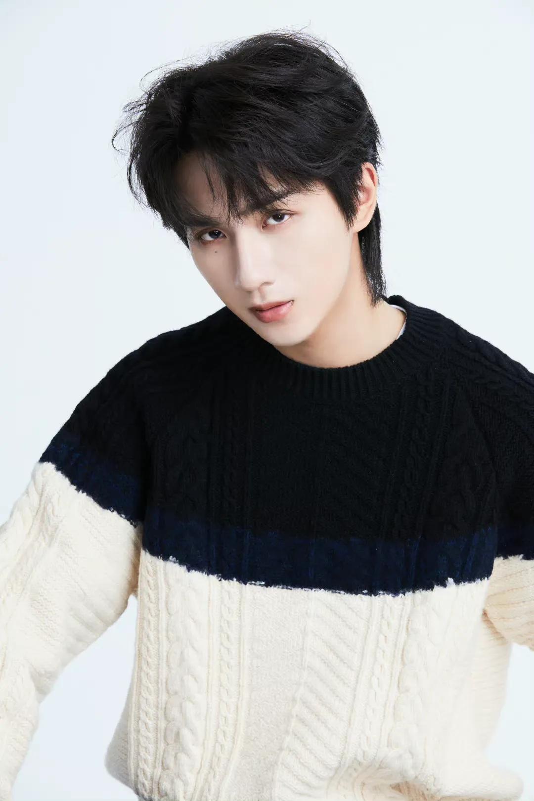 Li Hongyi's new drama eats his own melons, he really eats melons, do ...