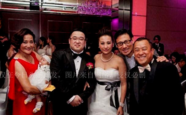 Zeng's youngest son divorced his ex-wife and has a new love. He once ...