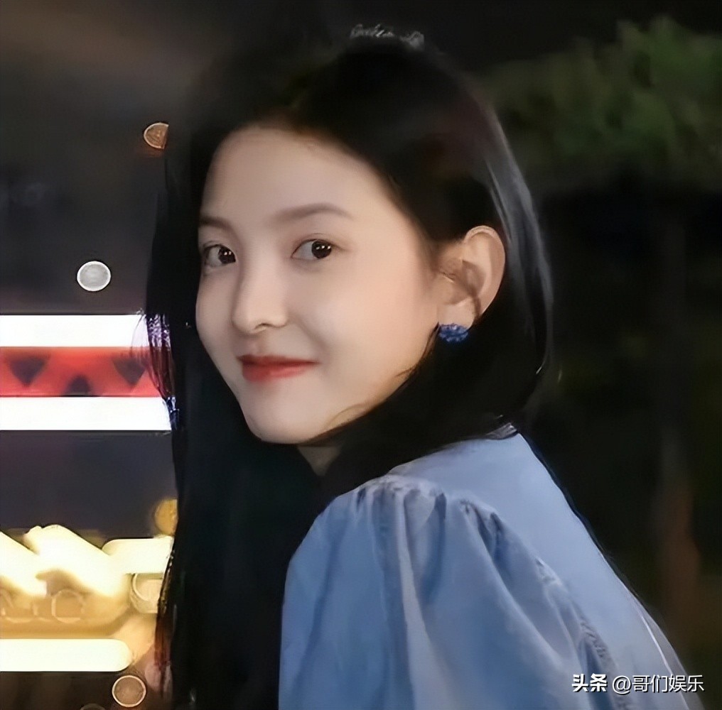 "National First Love" Zhang Ruonan, was named Ruonan since she was a ...