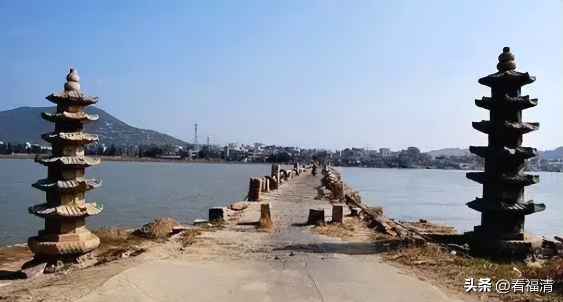 The historical wonder of bridges built with huge stones - Longjiang ...