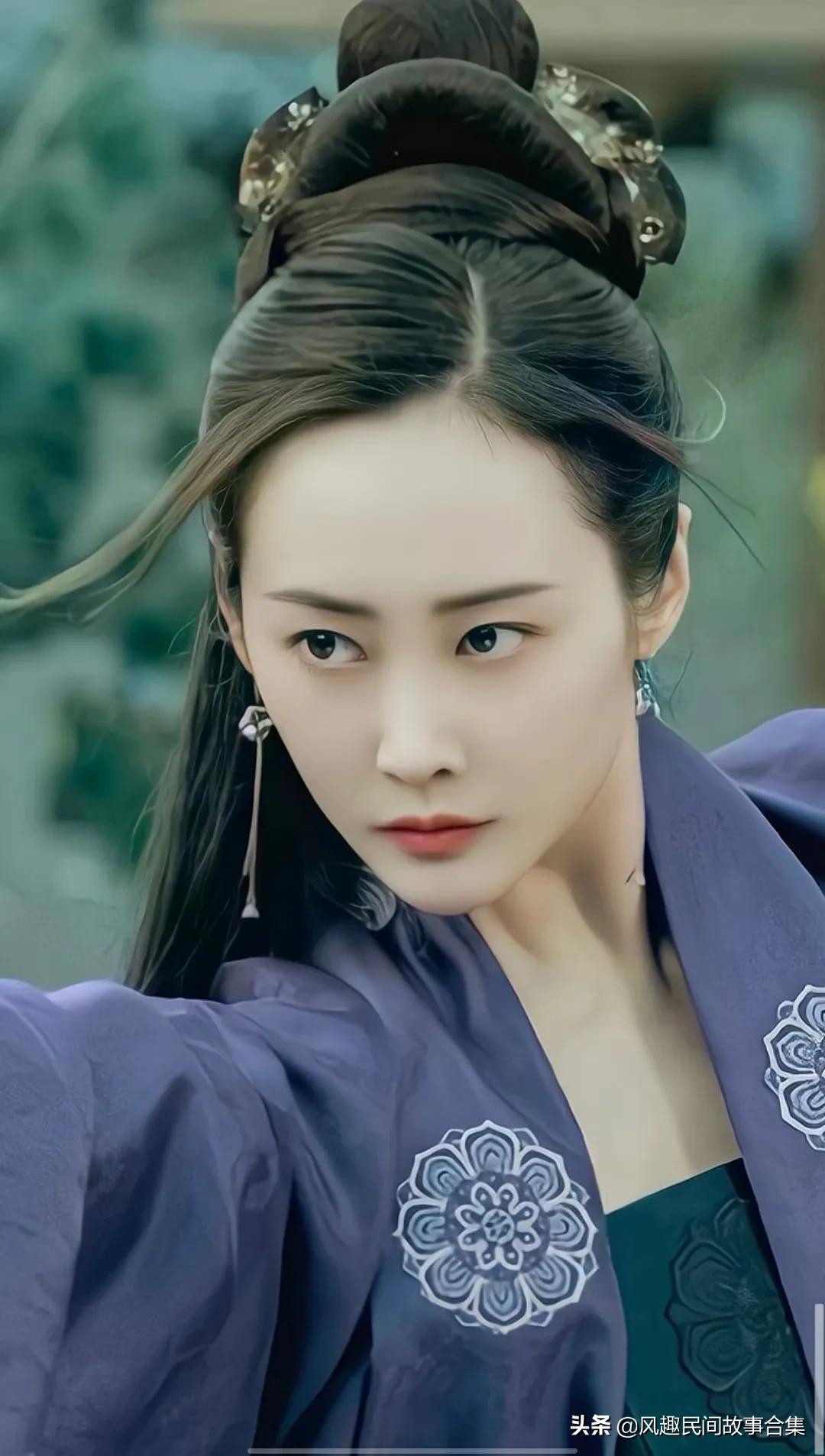 Actor Li Chun, who plays Xuanyuan Qingfeng, a swordsman in the snow, a ...