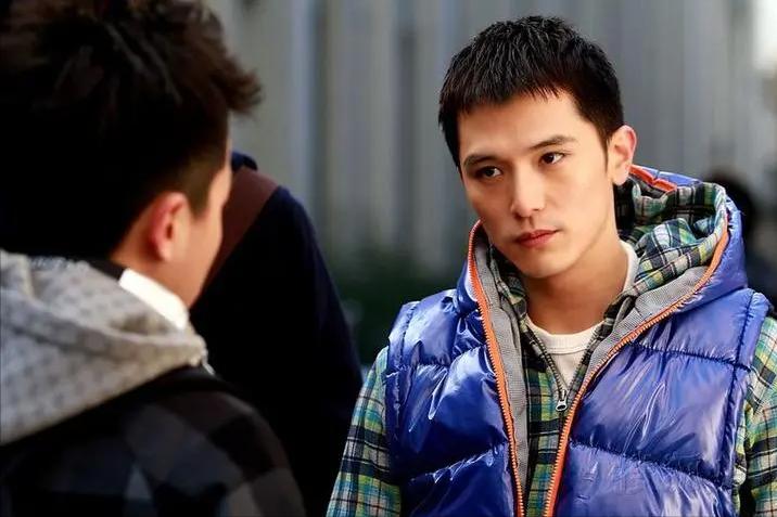 Abandoning Rainie Yang, hurting Tang Yan, and marrying Qiu Ze who is ...