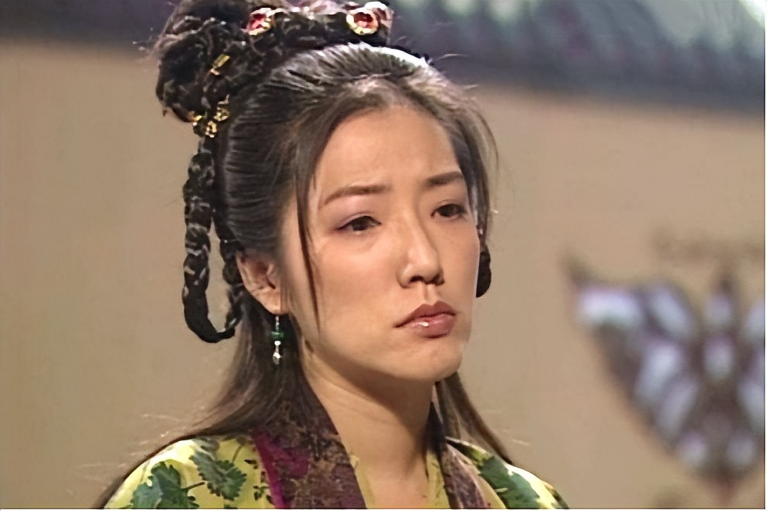 The Hong Kong industry has a strange aesthetic, actresses with mediocre ...