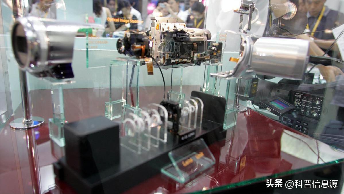 The era of EUV lithography machines is over: ASML officially announced ...