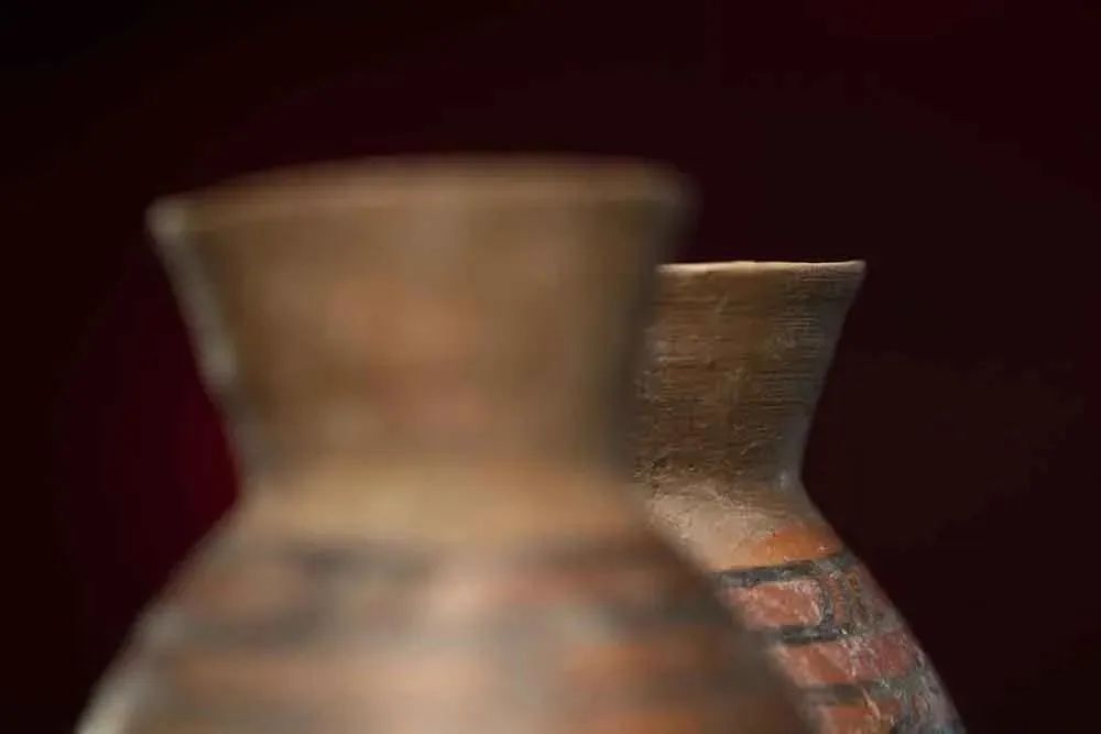 One cultural relic a day: Neolithic painted pottery double pots - iNEWS