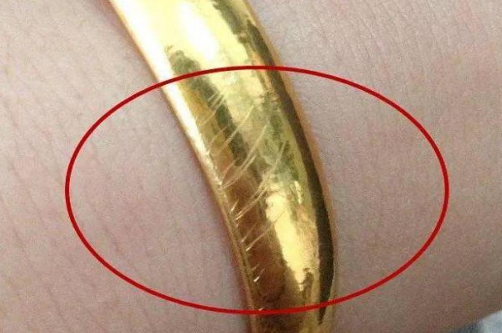 A bracelet that has been worn for a long time suddenly broke? Don't ...