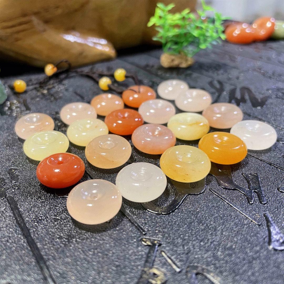 It took many years to discover the hidden jade, and the golden silk ...