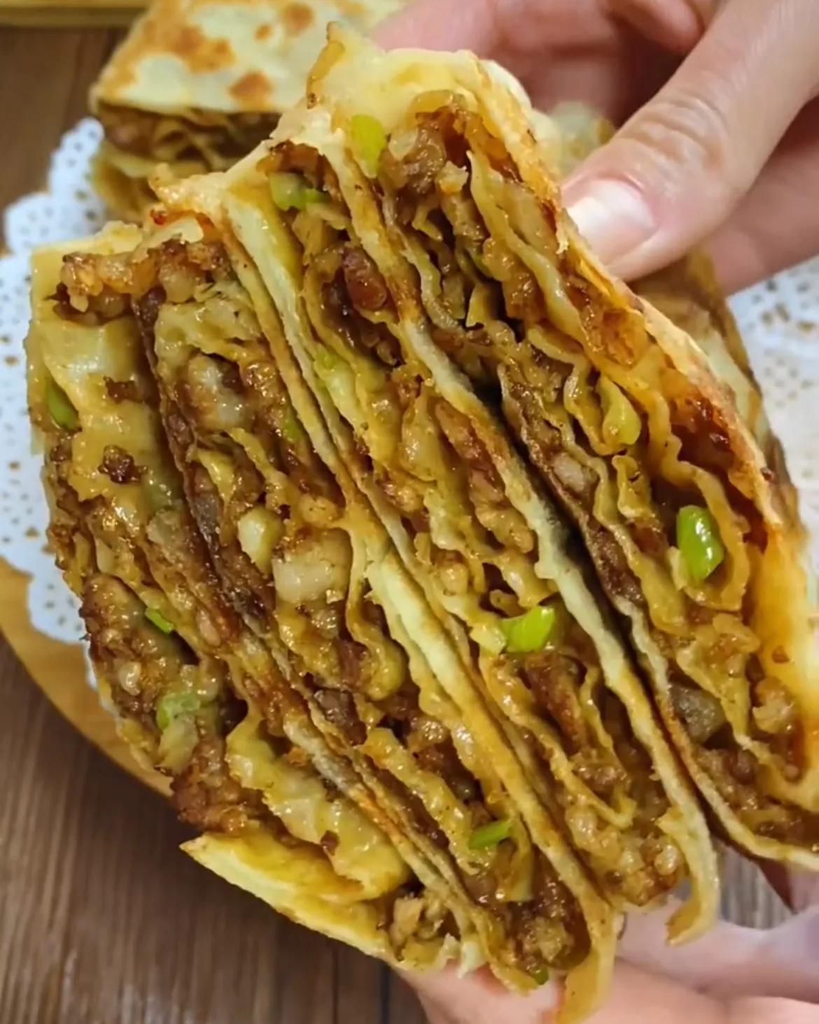 Making a thousand layer pie at home will not leak, the skin is thin and ...