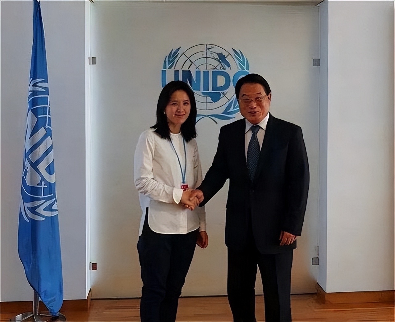 From 150,000 to 1.5 billion, it took Hu Weiwei only 3 years. How did ...