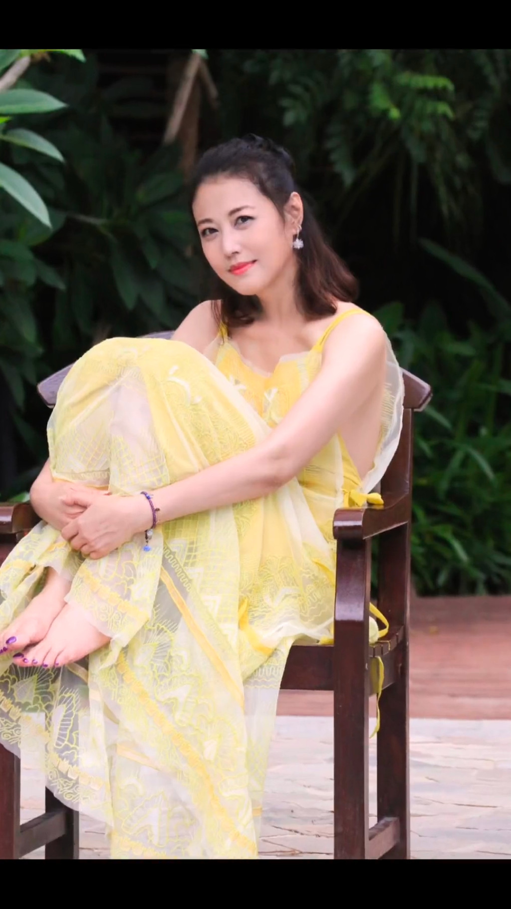 The 56-year-old actress is still beautiful playing in the pool, and her ...