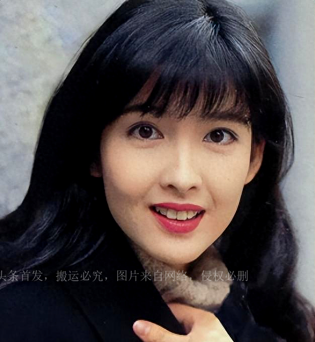 Review: 56-year-old Zhou Huimin rewrote her ending in this way ...