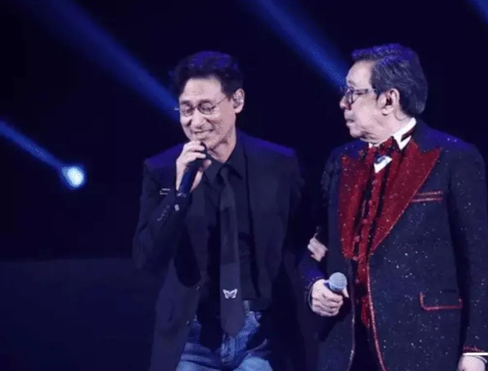 How big is his face, let Jacky Cheung kneel on the spot - iNEWS