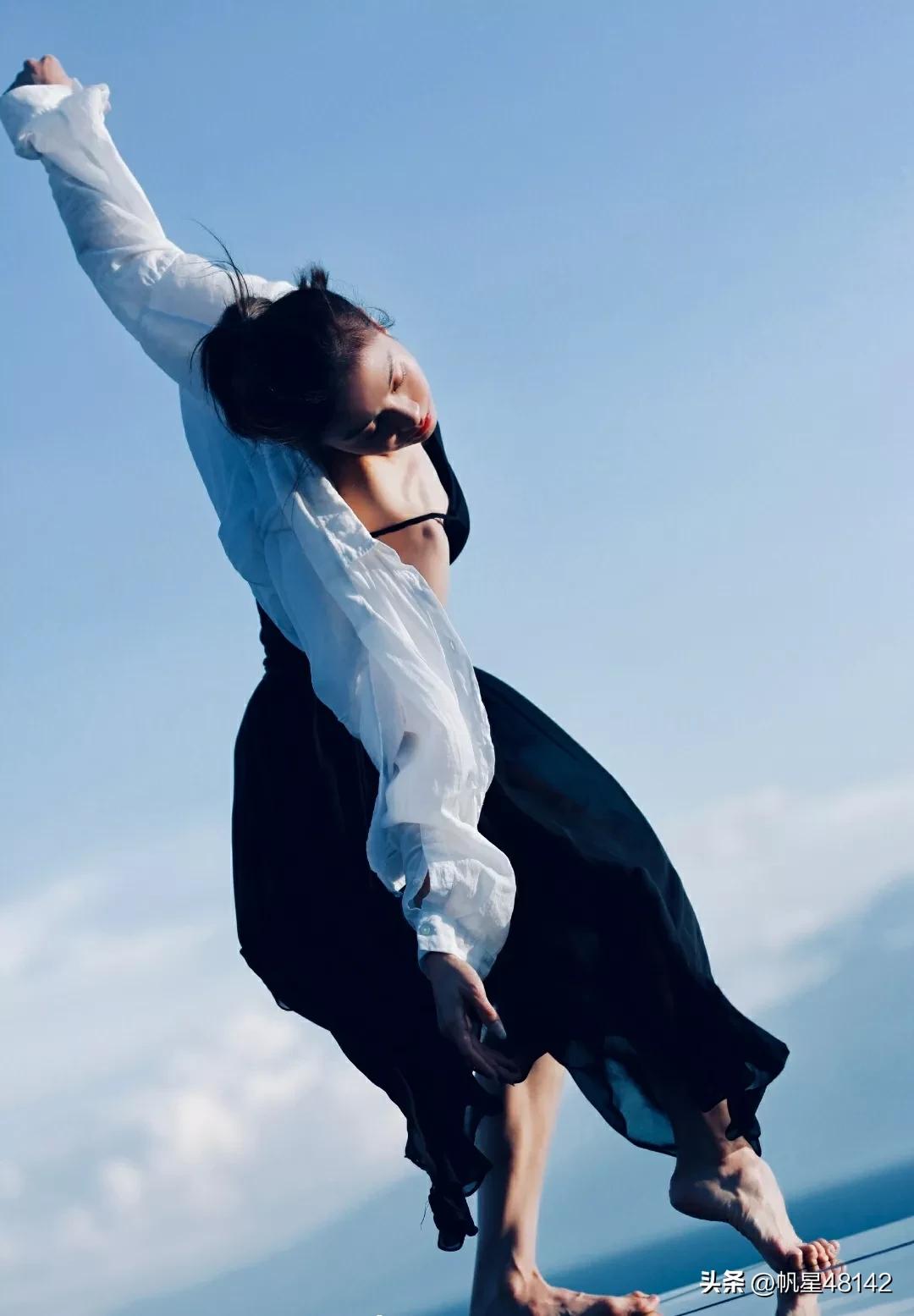 How beautiful is Tang Shiyi when dancing? - iMedia
