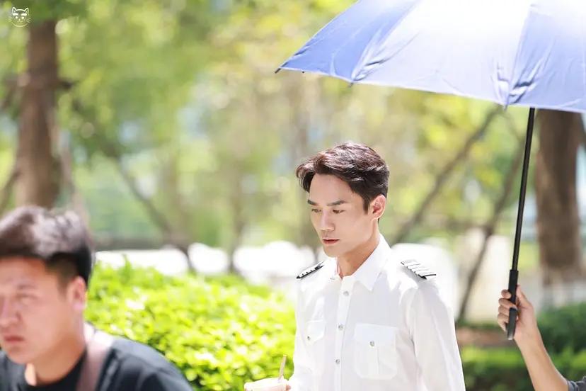 From the emperor to the pilot, Wang Kai "walks to the wind", steady ...