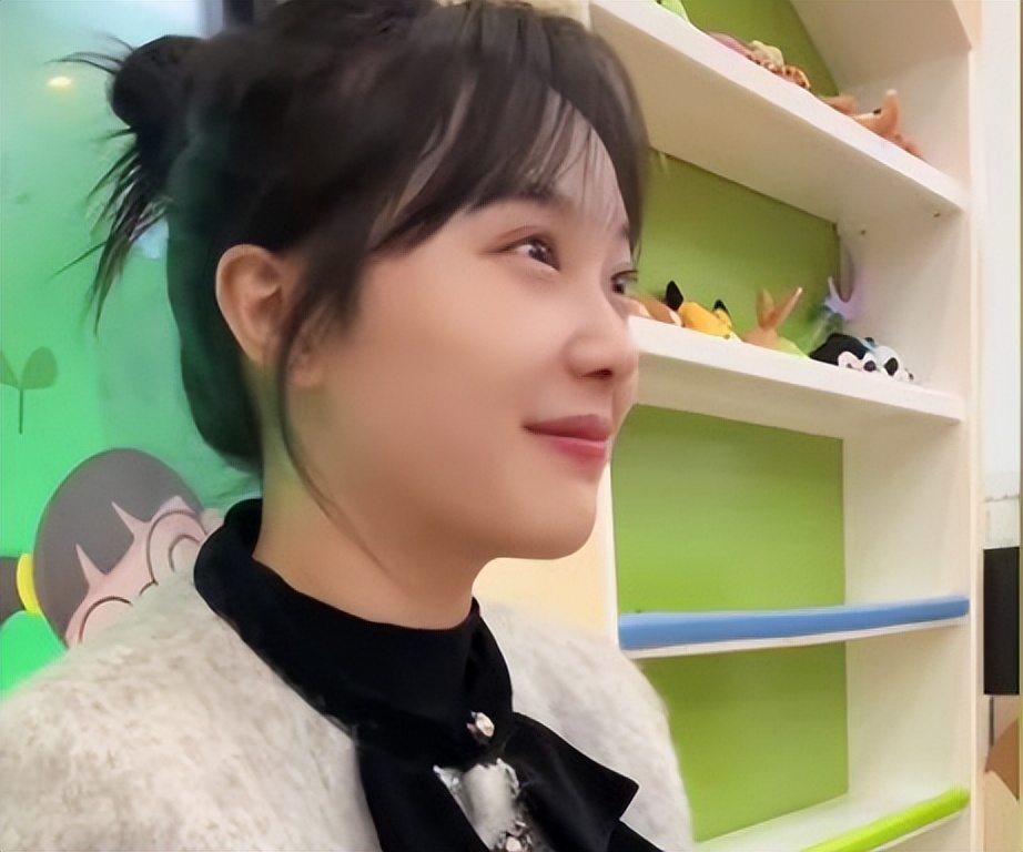 Unexpectedly, Teacher Huang, who attracted millions of fans overnight ...