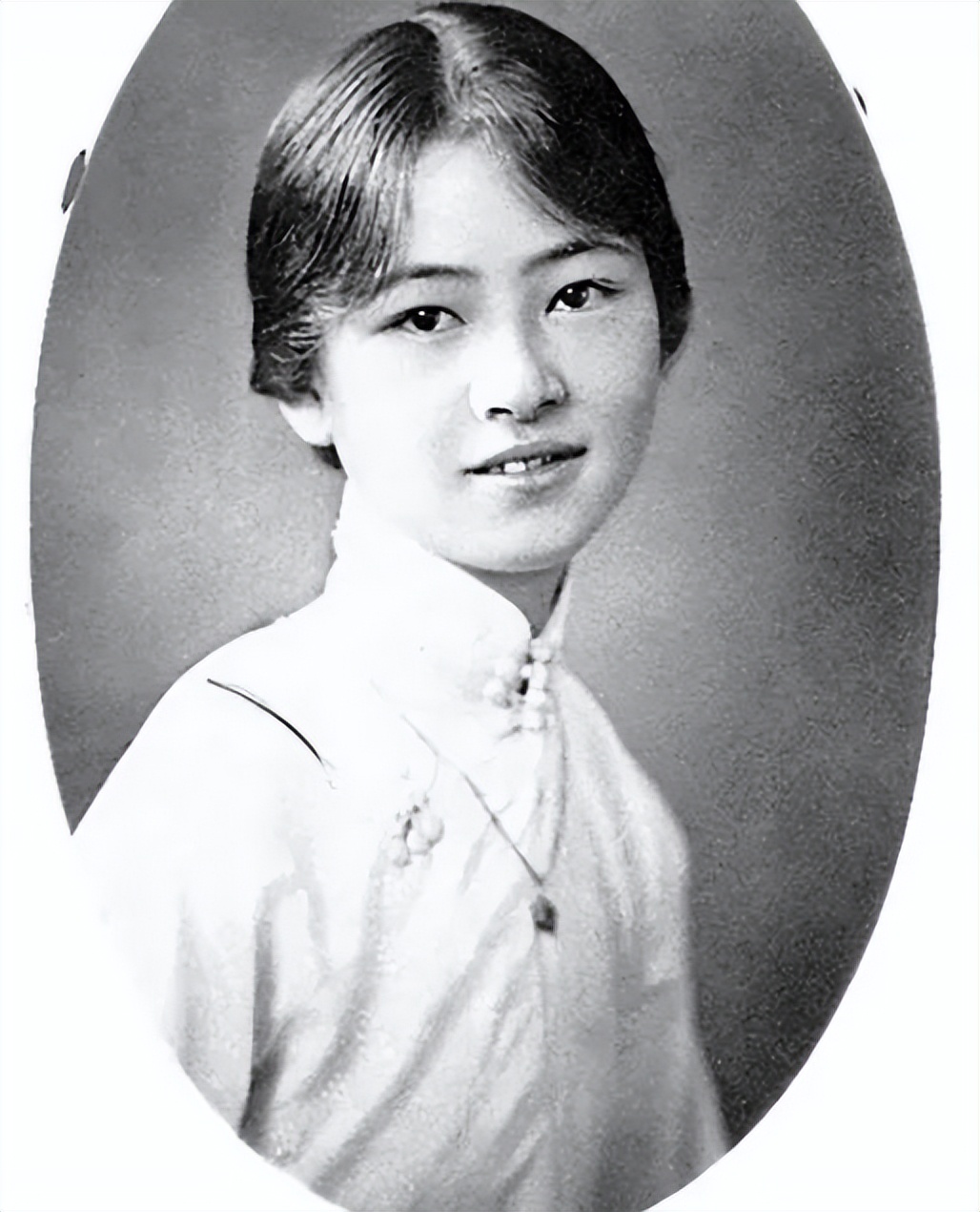 The recent photos of Lin Huiyin's great-granddaughter were exposed ...