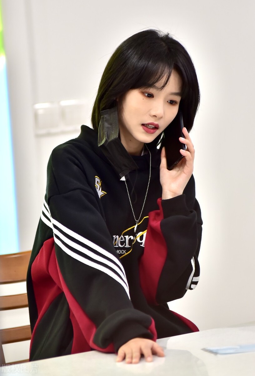 Zhang Huiwen, Lu Tianhui and Ma Yuling compare the beauty on the spot ...