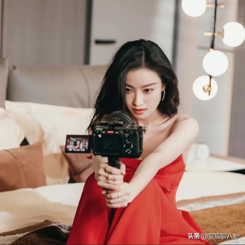 Entertainment gossip: Liu Haocun Ni Ni, Luo Zhixiang Bailu, Zhang Yihu Ge, Mao Xiaotong Miaomiao ...