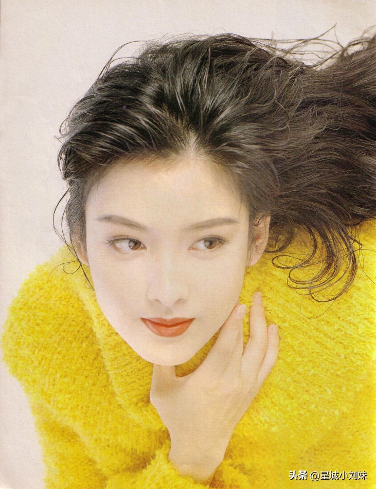 The infatuated Zhou Huimin only loves one person in her life and only ...