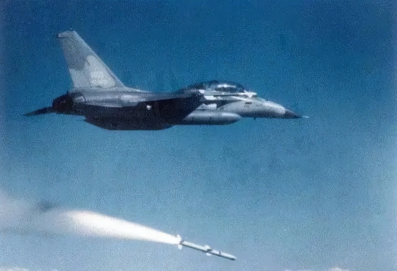 Taiwan IDF: It's not "can't fly"!(Down) - iNEWS