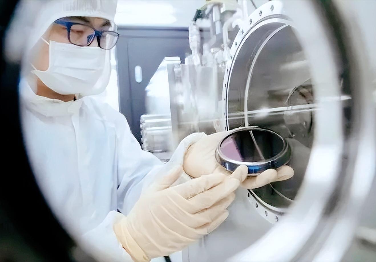 China has built a "new lithography machine", which can realize 22nm ...