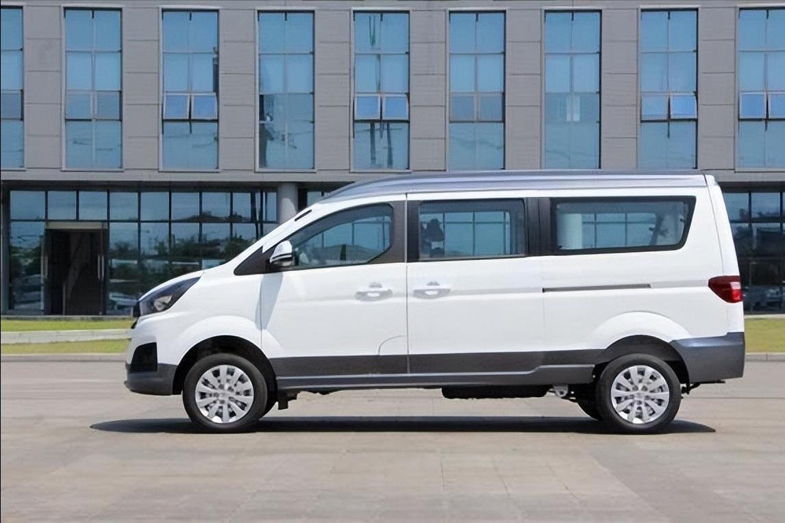Upgraded configuration / trendy appearance!Domestic MPV adds another ...