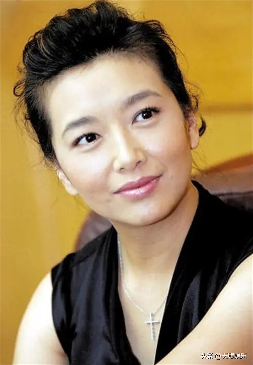 Film and television actress, singer Jiang Shan Meitu (4) - iNEWS