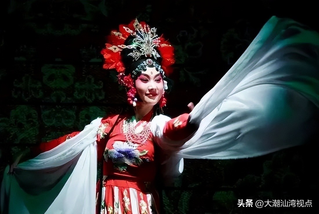 Top 10 Chinese Opera Types - iNEWS