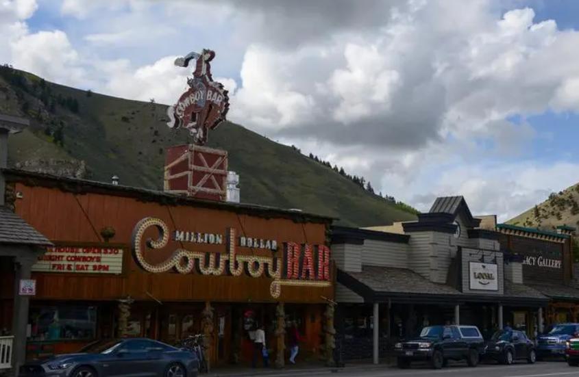 On the Evolution of American National Spirit from the Image of American ...