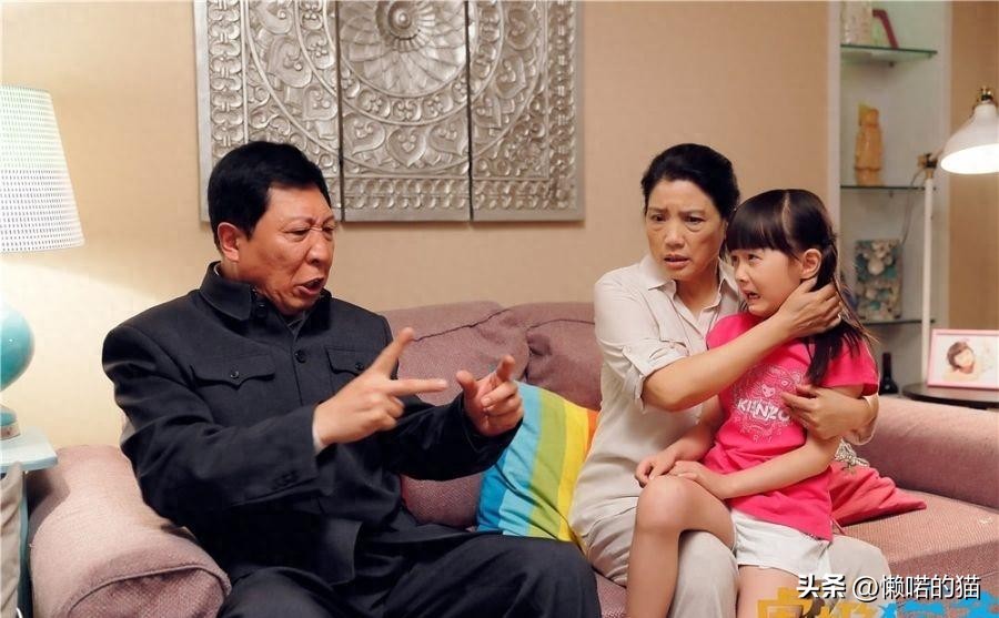 Together with Ni Dahong, he was known as the "two heroes with bags ...