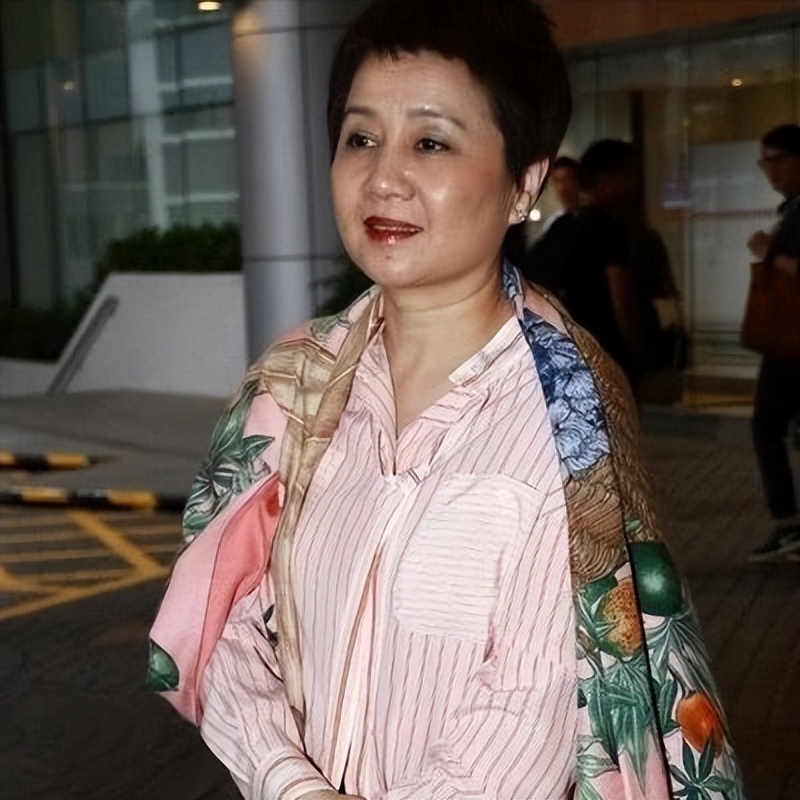 A dance won the "King of Gambling" and gave birth to 5 children in 10 ...