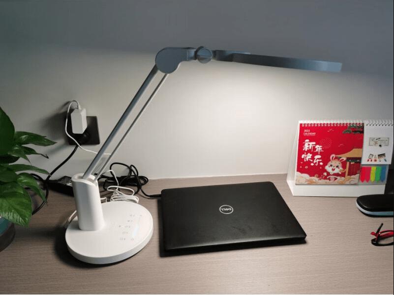 Is it better for children to use incandescent or LED lights? Popular ...