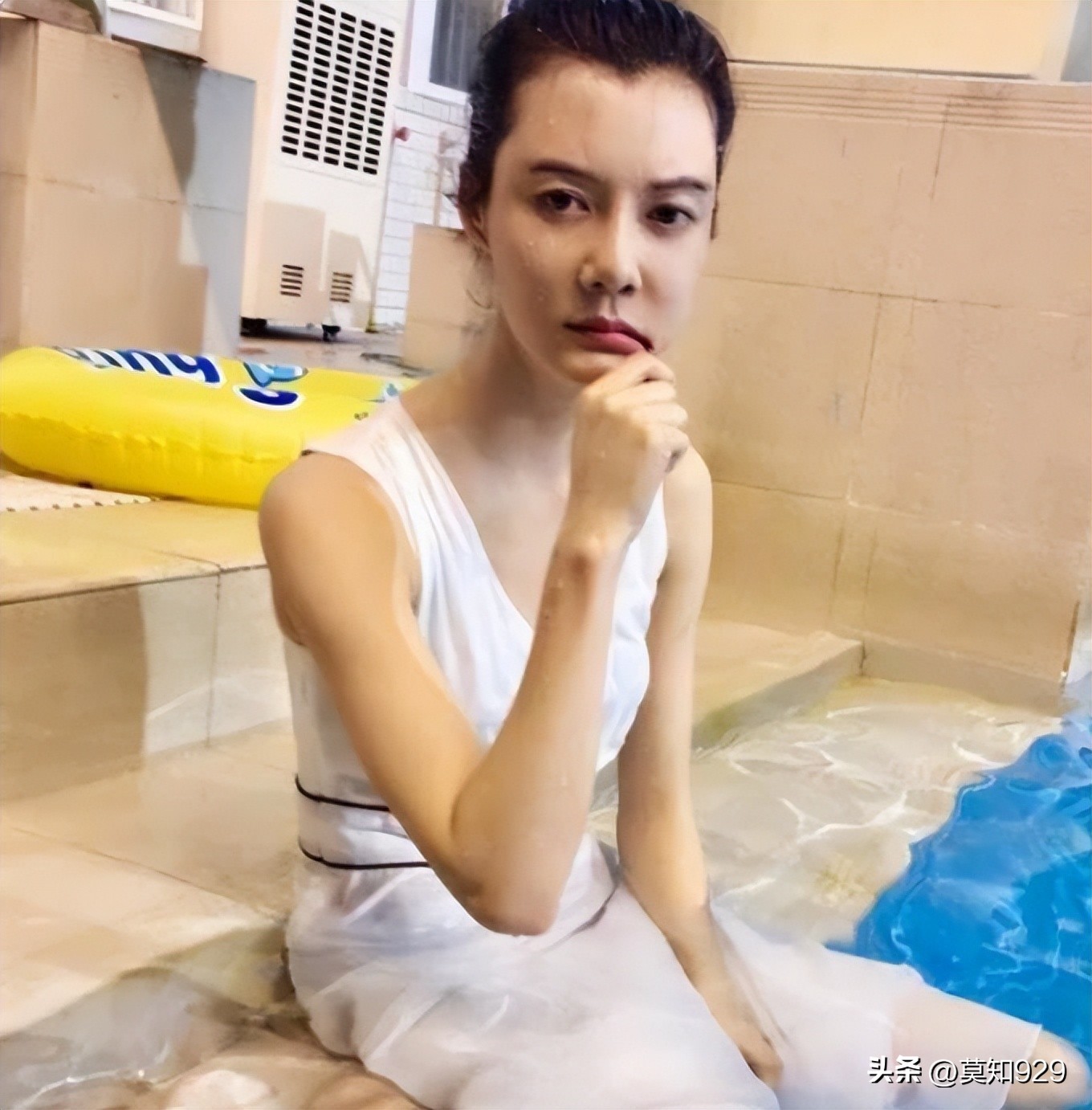 Deng Chao almost married Che Xiao in 2006, because he didn't pierce the ...