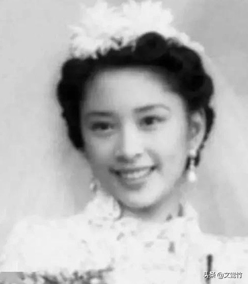 Hu Yousong and Li Zongren's long-term love, she donated all her ...