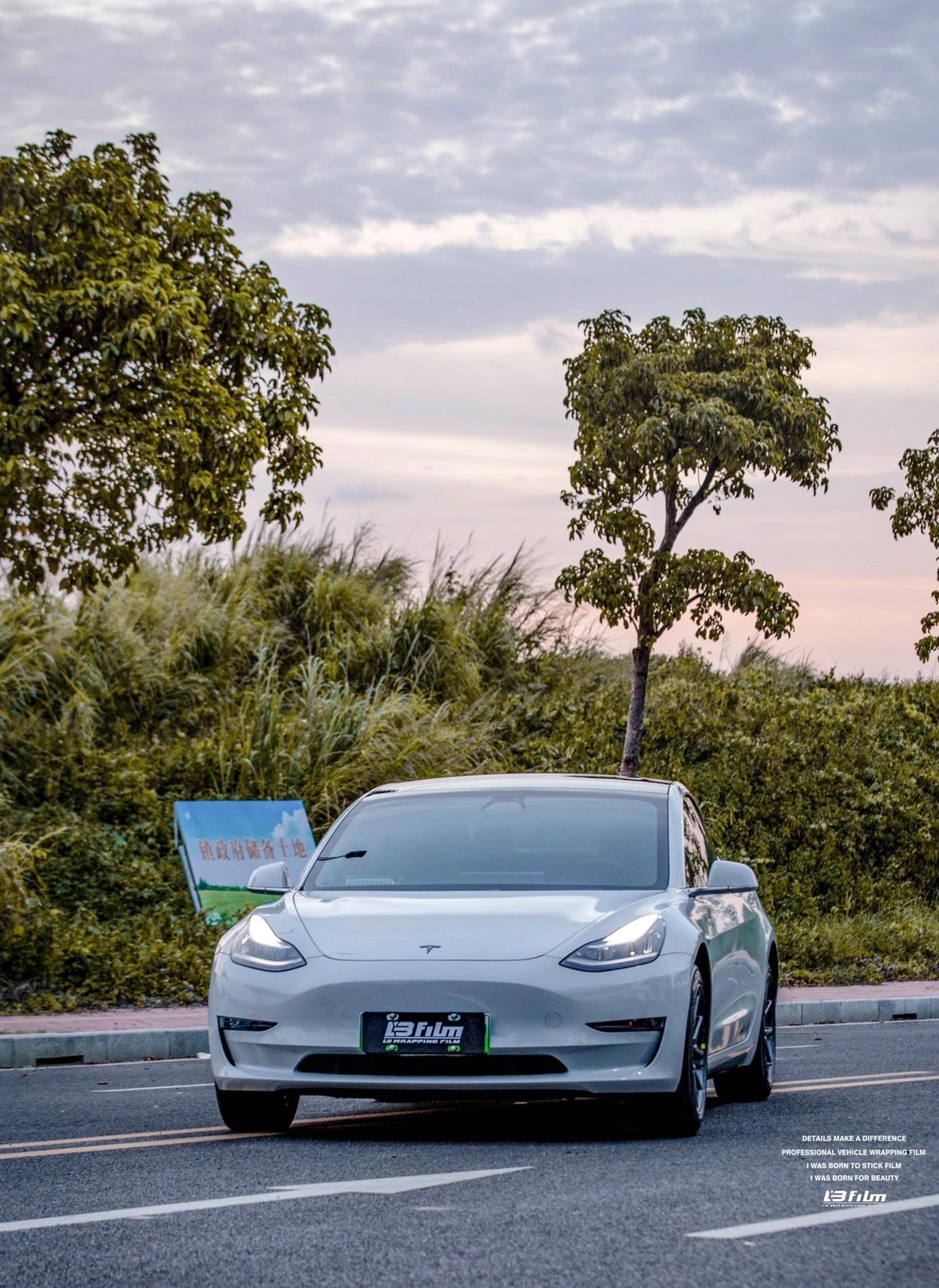 Tesla LB color changing film highlights volcanic ash, cool and elegant ...