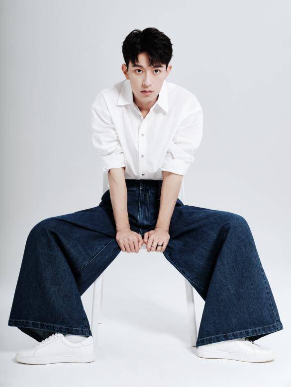 Li Peien's "Aiming for Your Future" ended successfully. Qin Zheng ...