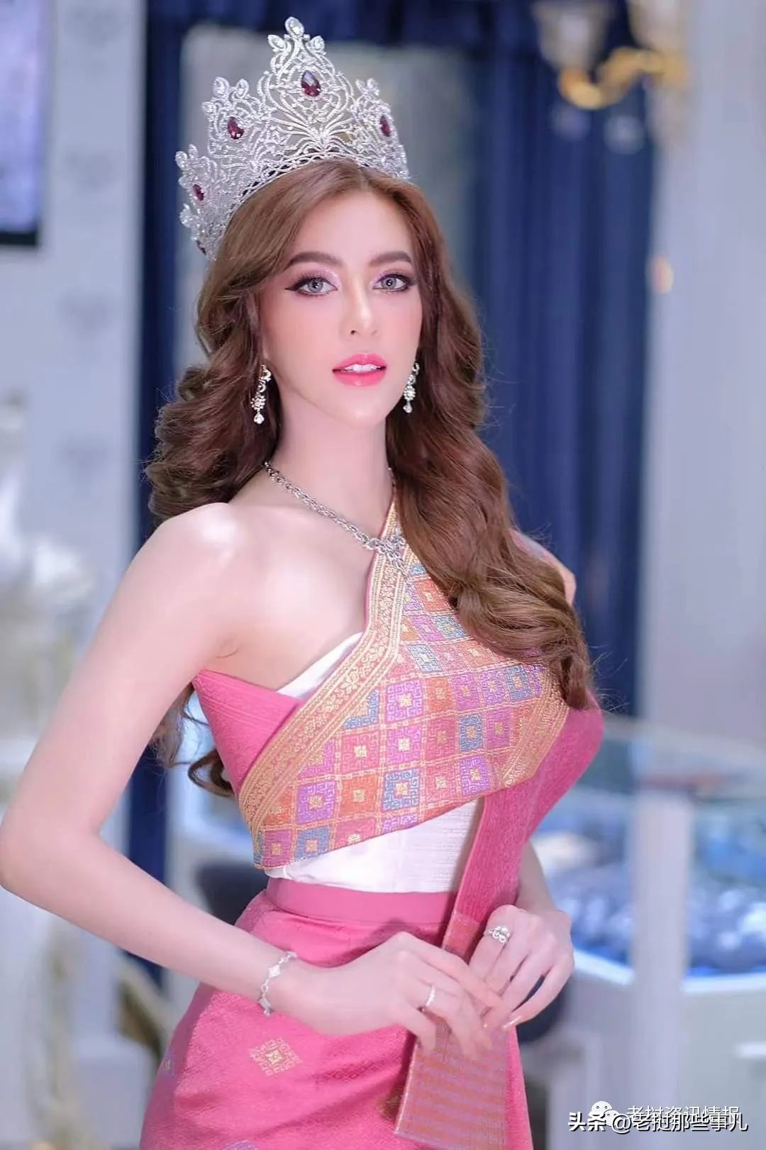 Lao female stars have a good temper!Can a good top-notch beauty be ...