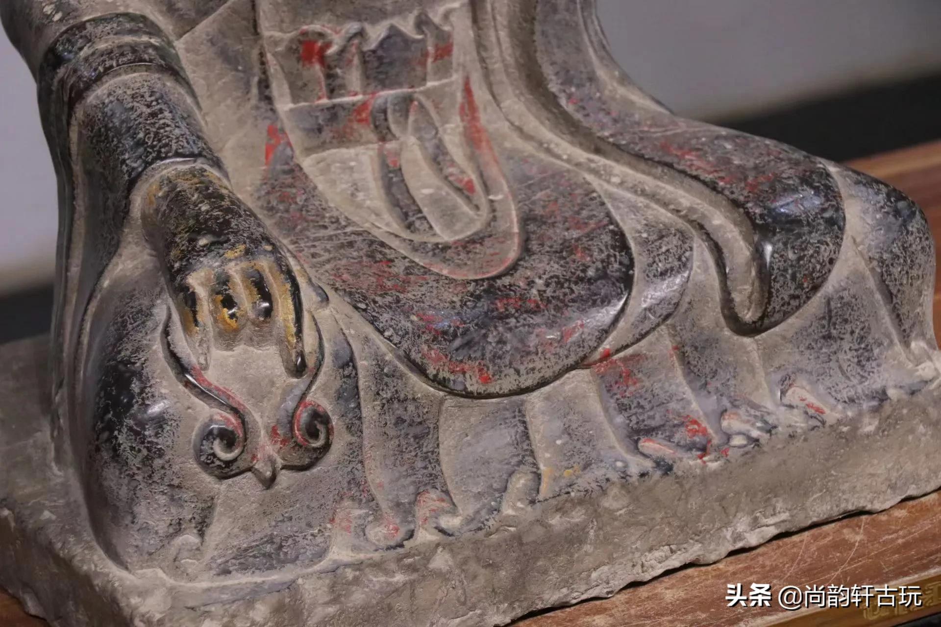 Guanyin Bodhisattva - Backlit Statue - iNEWS