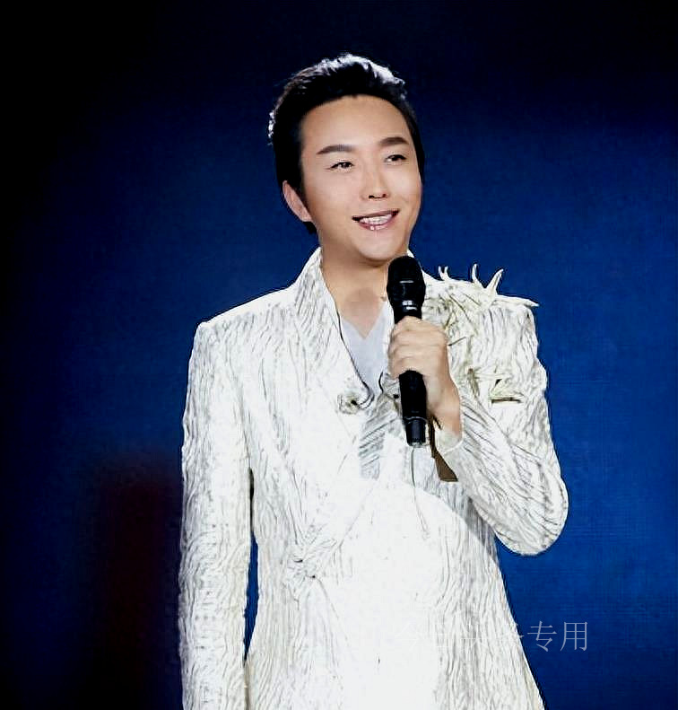 Li Yugang responded domineeringly to Zang Tianshuo: No one is as holy ...