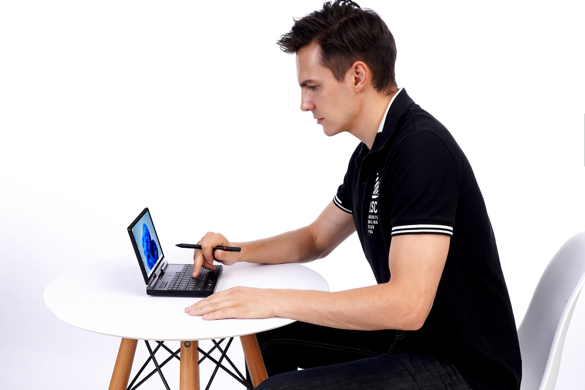 Small, exquisite and portable, GPD Pocket3 handheld notebook - iNEWS