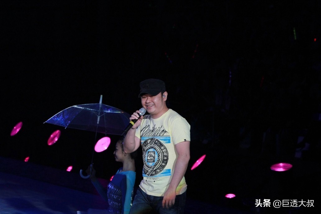 Wang Feng: Even if the journey is full of thorns, the heart of music ...