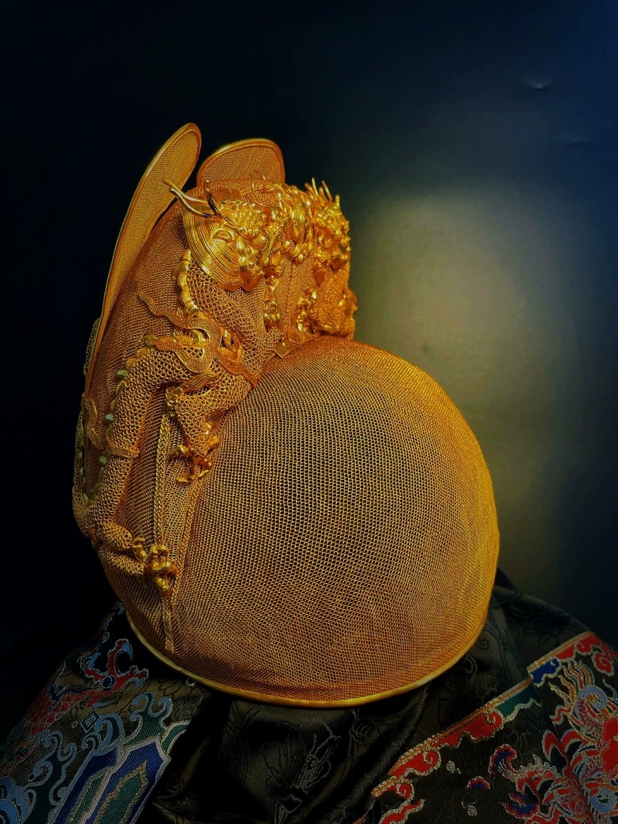 The crown of Emperor Wanli of Ming Dynasty, a priceless treasure - iNEWS